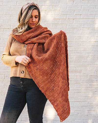 Ravelry: Boucle Shawl (crochet) pattern by Ashleigh Kiser