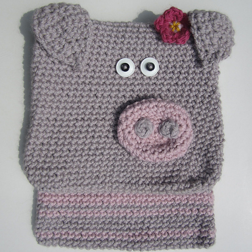 Ravelry: Primrose the Pig Pillow/ Pyjama Bag pattern by Sew Silly Lily