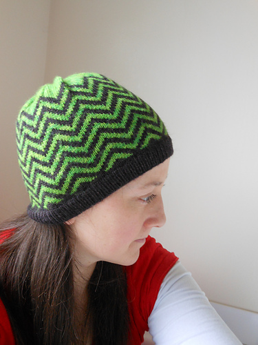 Ravelry: Zigging Hat pattern by Sarah Ronchetti