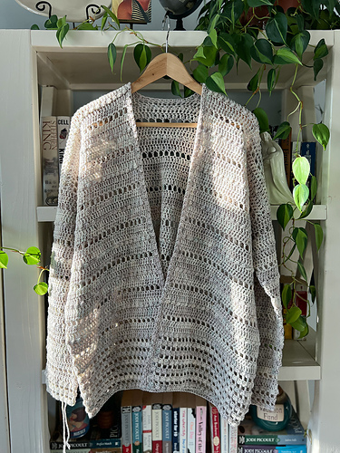 Ravelry: Cartecay Cardigan pattern by Shelley Fadeley