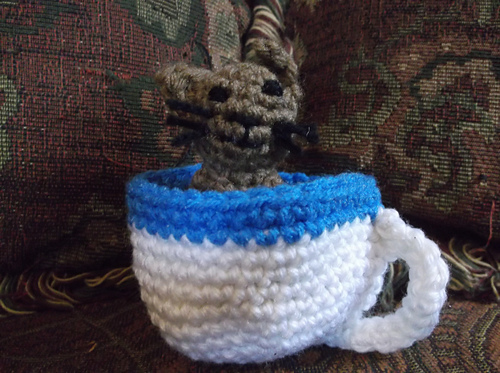Ravelry: Teacup Cat pattern by Beverley K. Melillo