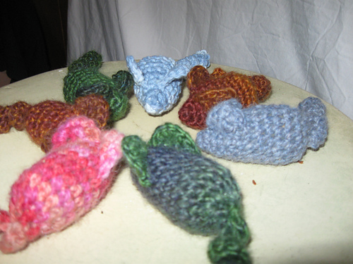 Ravelry: Curly Tail Catnip Mouse pattern by Jessica Lombard
