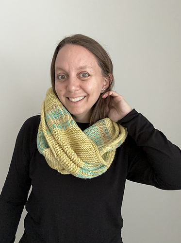 Ravelry: Core Memory Cowl pattern by Shana S. Cohen