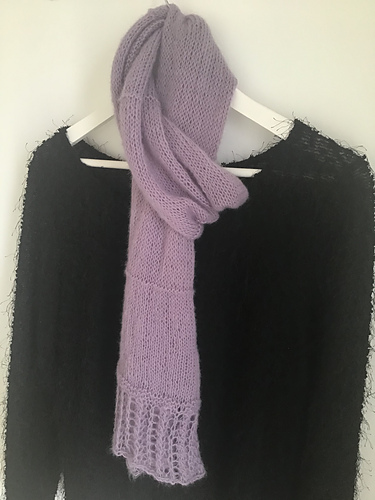 Ravelry: Suavi Scarf pattern by Rachel Turkington