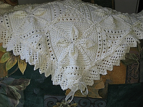 Ravelry: Lace Edged Pram Cover pattern by Patons UK