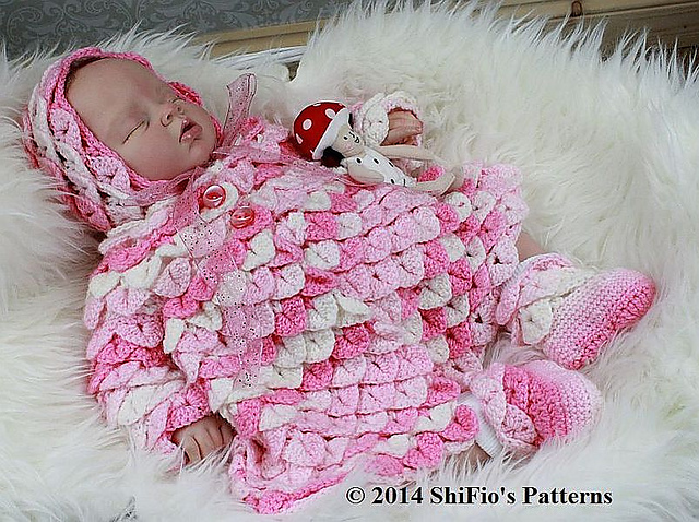 Ravelry: Crocodile Stitch Matinee #299 pattern by ShiFio's Patterns