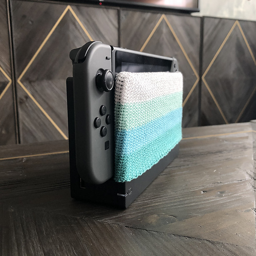 Ravelry: Nintendo Switch Dock Cover pattern by Avril Wong