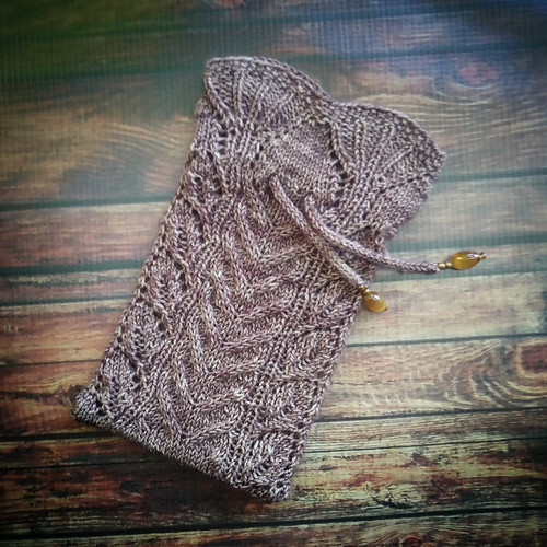 Ravelry: Woodland Magic Tarot Pouch pattern by Michelle Simkins