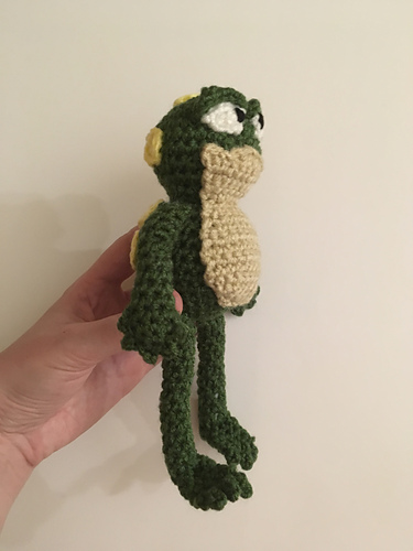 Ravelry: Amigurumi Bullfrog pattern by Jenn Mulherin