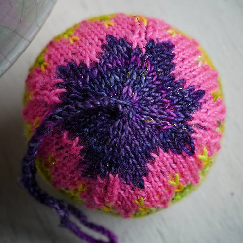 Ravelry: The Fab Ball pattern by shinysuperhero