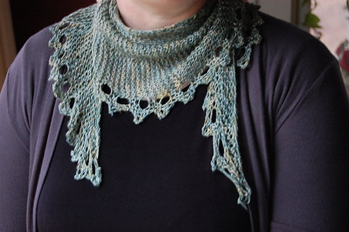 Ravelry: Sideways Garter Scarf pattern by Iris Schreier
