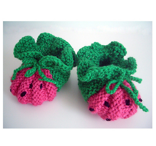 Ravelry: BERRY MELON baby booties *Beginner Special* pattern by KNIT n PLAY
