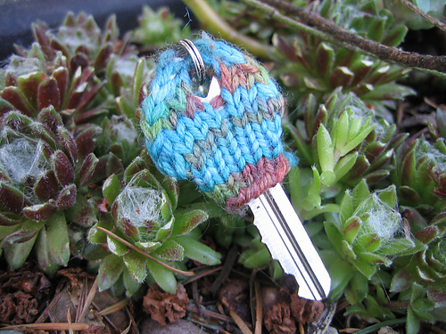 Ravelry: Key Cozy pattern by Liat Gat