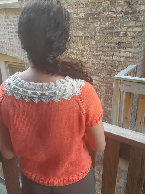 Ravelry: Bobbles and Bubblegum Tee pattern by Zaray Buenrostro