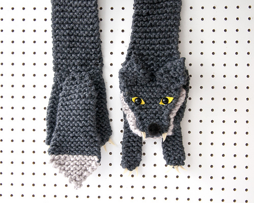 Ravelry: Werewolf Scarf pattern by Louise Walker