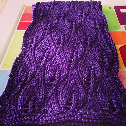 Ravelry: valiantnore's Candle Flame Scarf