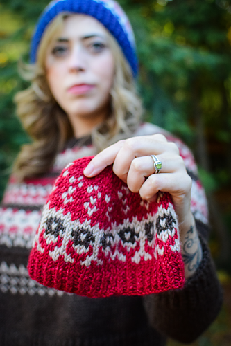 Ravelry: Winter Roses Hat pattern by Dear Ingenue