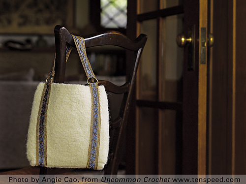 Ravelry: Felted Tube Bag pattern by Julie Armstrong Holetz