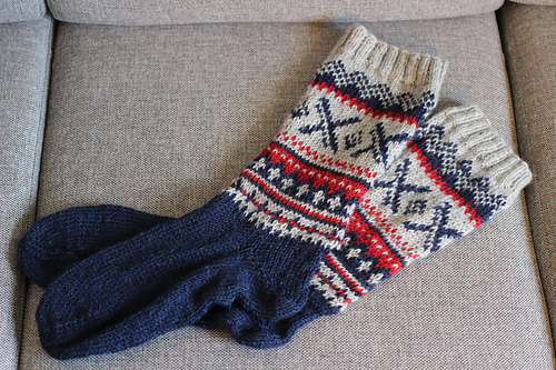 Ravelry: 135-44 Denver pattern by DROPS design