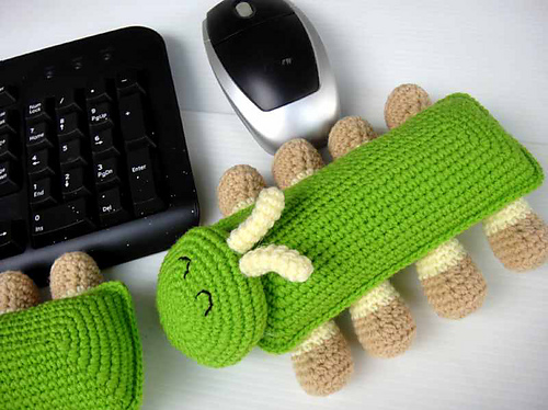 Ravelry: CATERPILLAR - Keyboard & Mouse Wrist Rest pattern by Sky Magenta