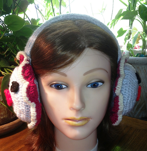 Ravelry: Ear Muffs pattern by Luba Roytberg