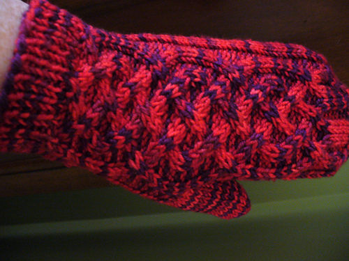 Ravelry: Celtic Moonrise Mittens pattern by Rhiannon Don