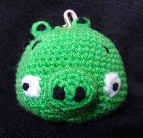 Ravelry: Green Pig from Angry Birds pattern by snacksies snacksies