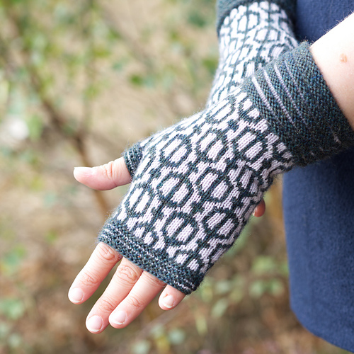 Ravelry: Jetson pattern by Jo Shaw