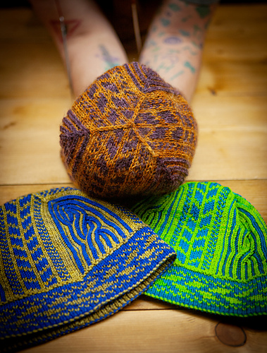 Ravelry: Bilröst pattern by Nathan Taylor