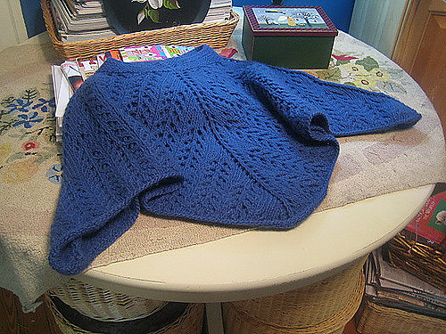 Ravelry: Garter Pelerine pattern by Elizabeth Zimmermann