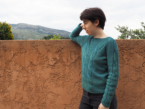 Ravelry: Jusant Pullover pattern by Sol Le Roux