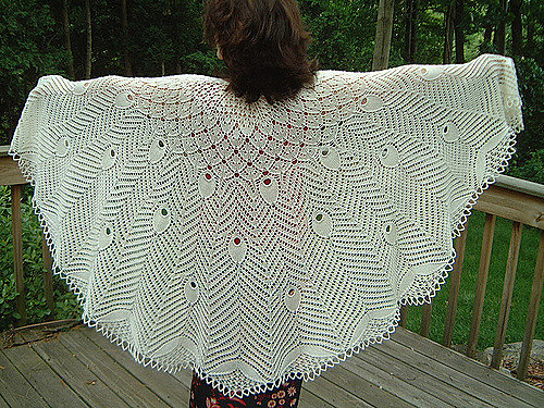 Ravelry: Pagemagej's Pretty Peacock Shawl