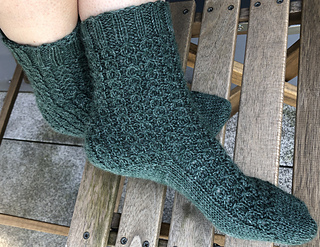 Ravelry: Mermaid Tail Socks pattern by Sofia Tishina