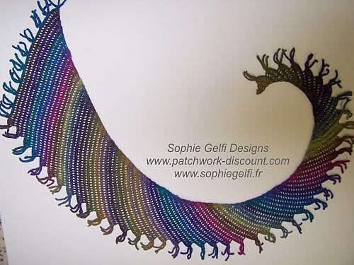 Ravelry: Crazy Swirl shawlette pattern by Sophie GELFI Designs