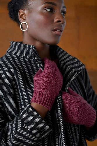 Ravelry: Vanishing Point pattern by Georgia Farrell