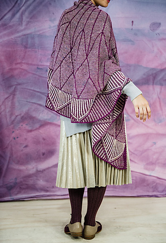 Ravelry: Stellate pattern by Julie Knits in Paris