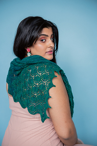 Ravelry: Heliotropic pattern by Erica Sufka