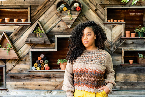 Ravelry: Vair pattern by Gudrun Johnston