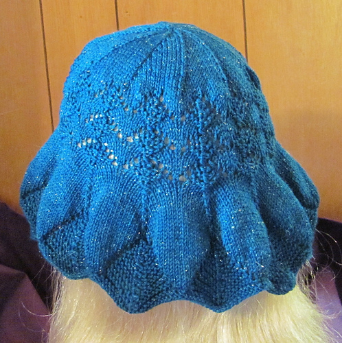 Ravelry: Zenzi pattern by Carol Price