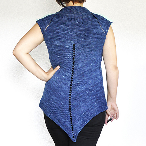 Ravelry: Chevron Cardigan pattern by Susanne Sommer