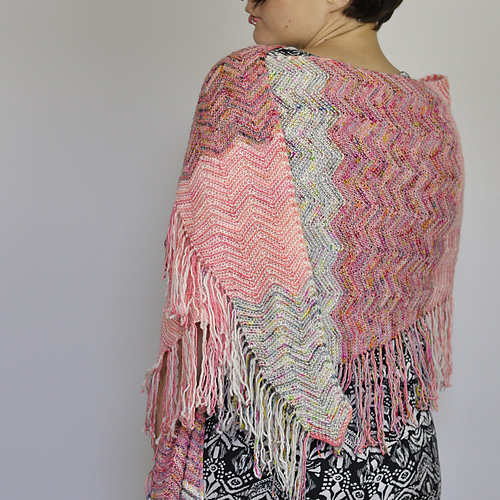Ravelry: Chevron Fringe Shawl pattern by Susanne Sommer