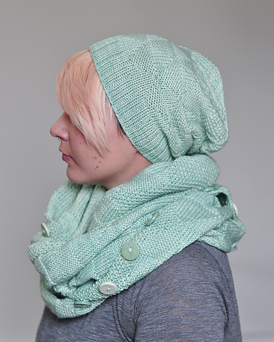 Ravelry: Triangle Texture Poncho pattern by Susanne Sommer