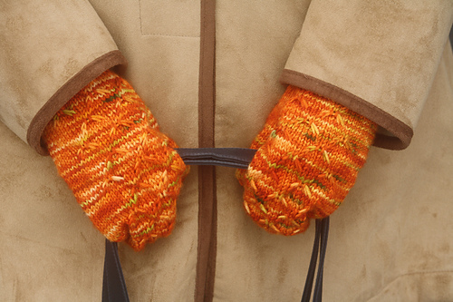 Ravelry: Junie Marie Mitts and Mittens pattern by Karen Troyer Ladman