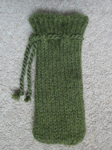 Ravelry: Loom Knit Gift Bags pattern by Faith Schmidt