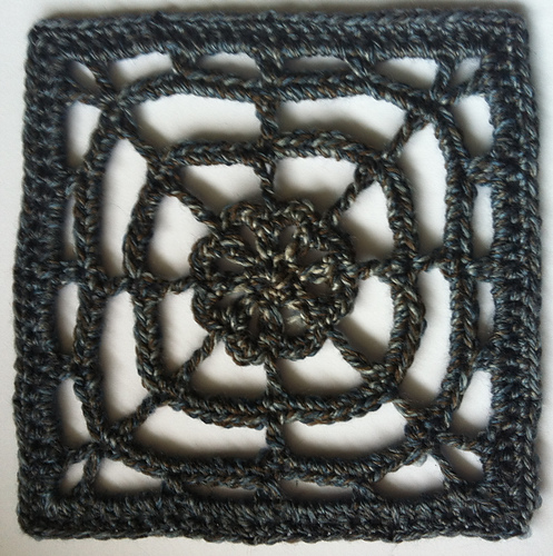 Ravelry: Webbed Flower 6" Granny Square pattern by Shelley Husband