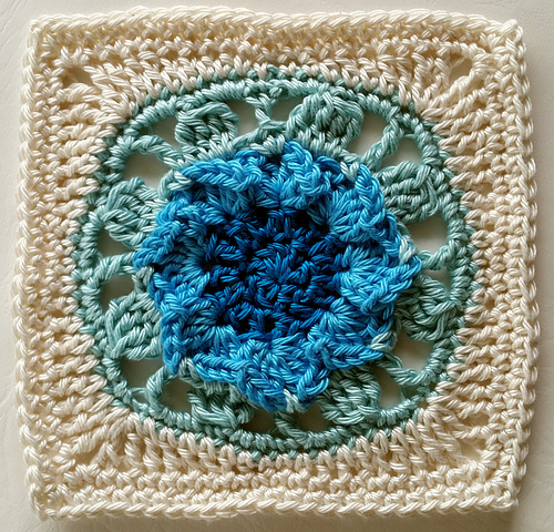 Ravelry: Hua pattern by Shelley Husband