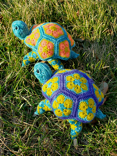 Ravelry: African Flower Box Turtle pattern by Kirsten Hall