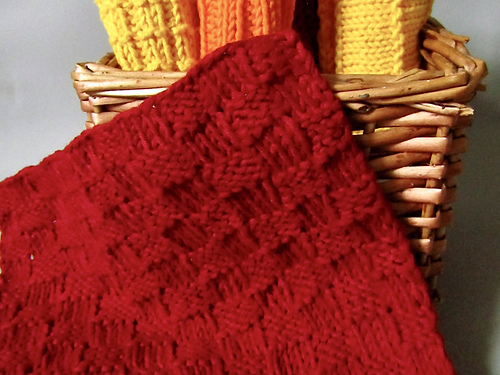 Ravelry: Learn to Knit 7: Checkerboard Stitch pattern by Ash Thorne