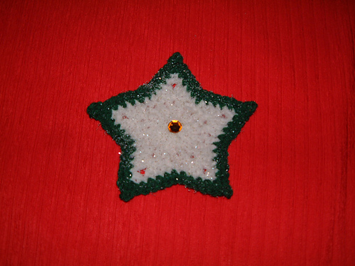 Ravelry: Christmas Star pattern by Helen Free