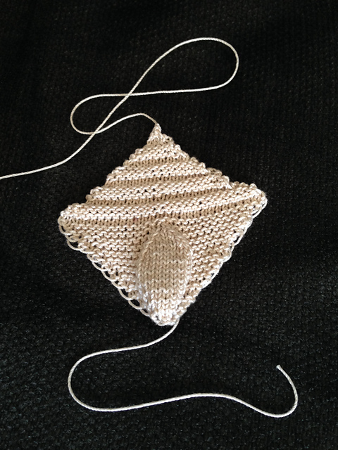 Ravelry: Knitted Counterpane pattern by The Australasian